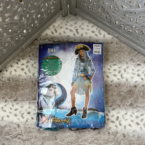 Disney | Costumes | Uma Disney Descendants 2 Dress Costume Girls Xlarge ...